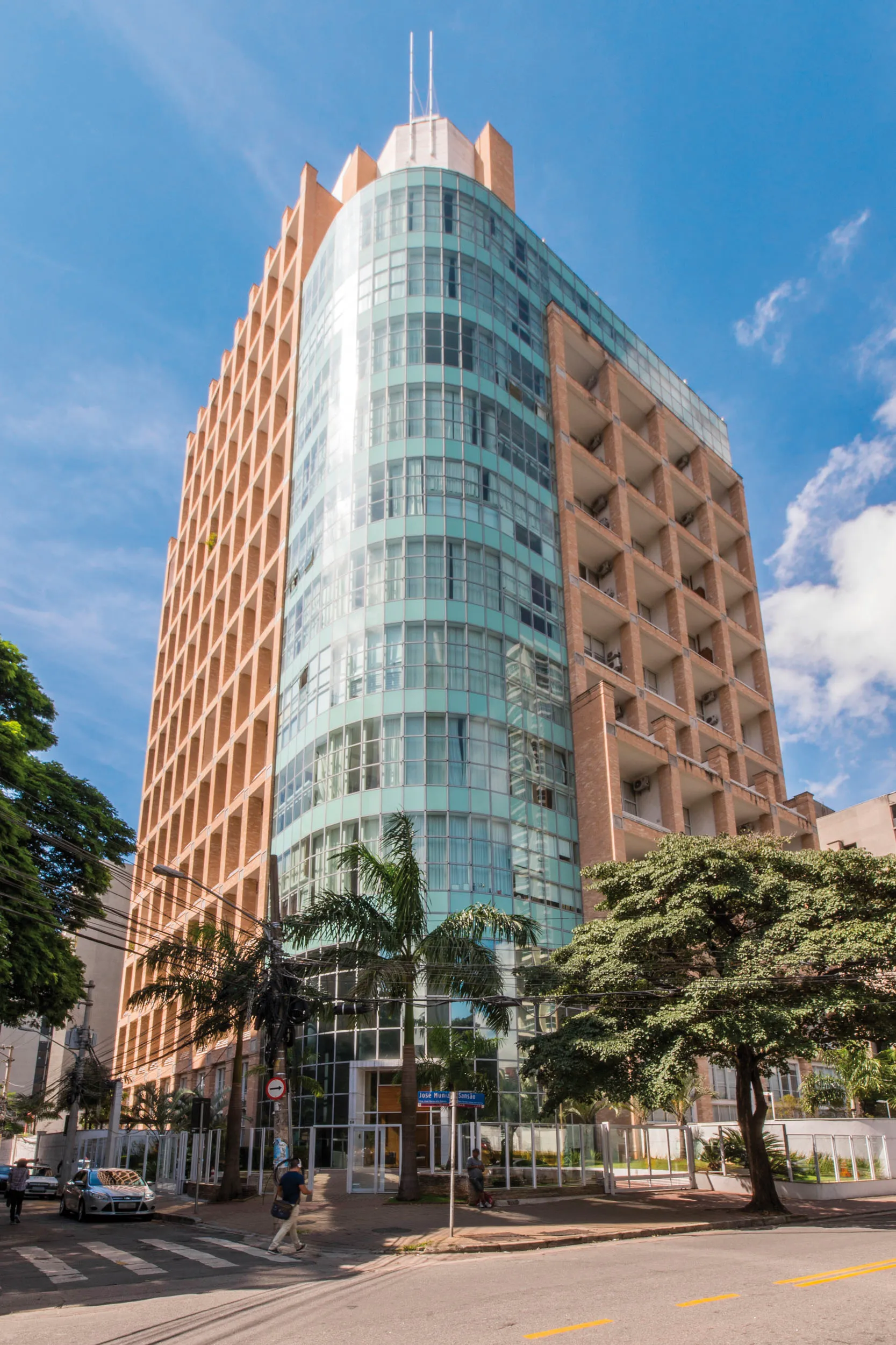 AoCubo | Nyc Berrini